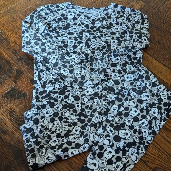 Disney | Pajamas | Disney | Poshmark